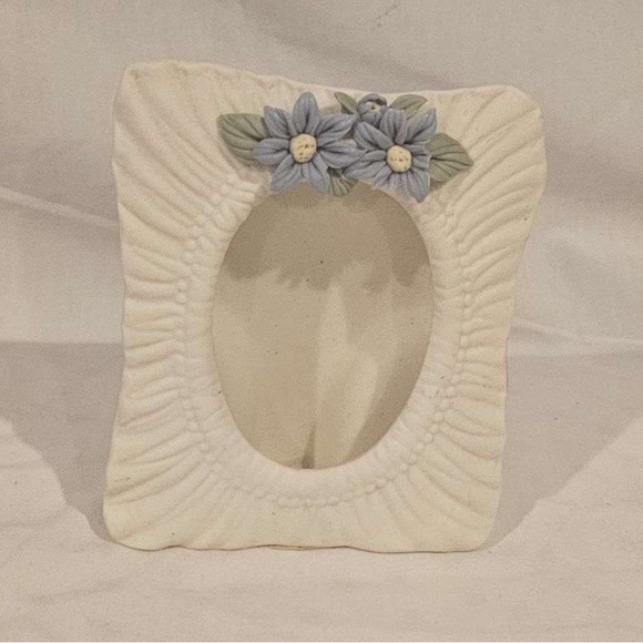 Vintage | Accents | Vintage Porcelain Picture Frame With Flowers Blue ...